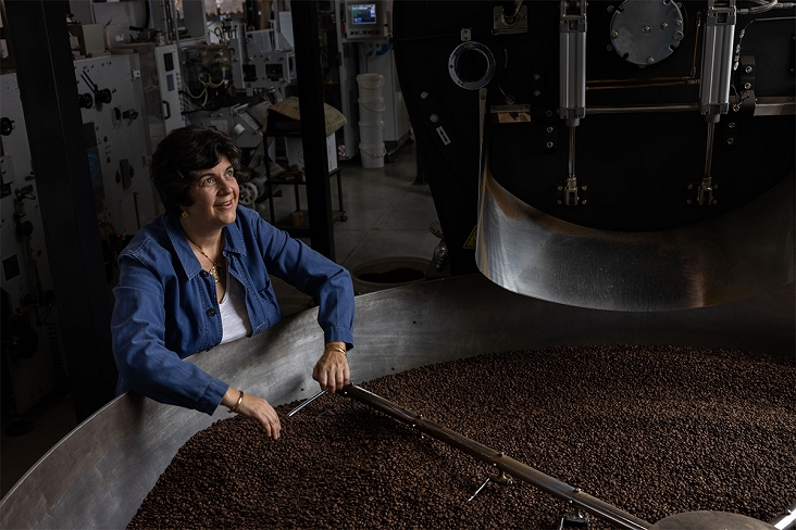 ANNE CARON - Distributeur Automatique - Le Guide des CSE - Diaporama